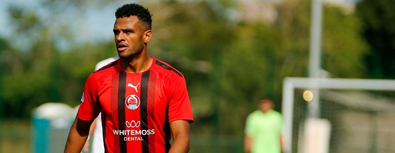 Nathan Moves On - Clyde F.C.