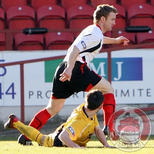 Clyde v Dunfermline Athletic - Clyde F.C.
